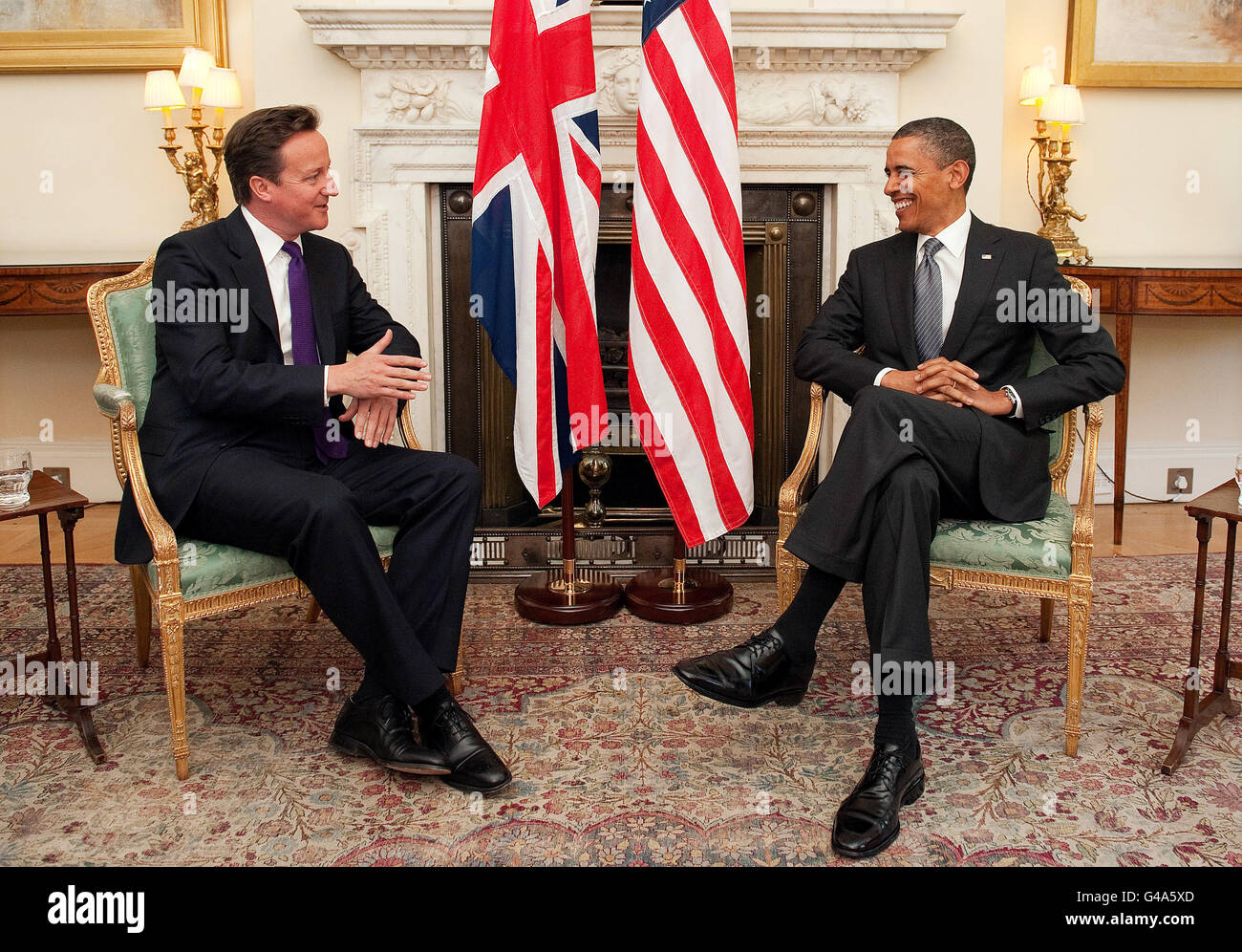 American President Barack Obama (right) holds a bilateral meeting with ...