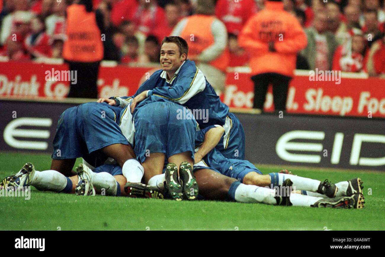 Frank sinclair chelsea hi-res stock photography and images - Alamy