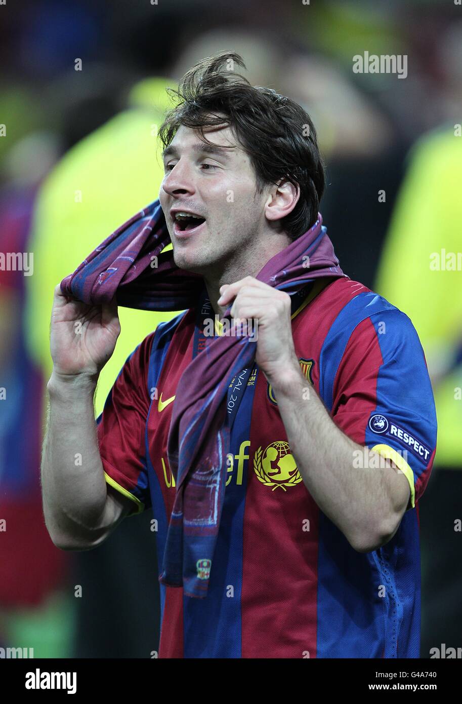 Barcelonas lionel messi celebrates winning the uefa champions league hi ...