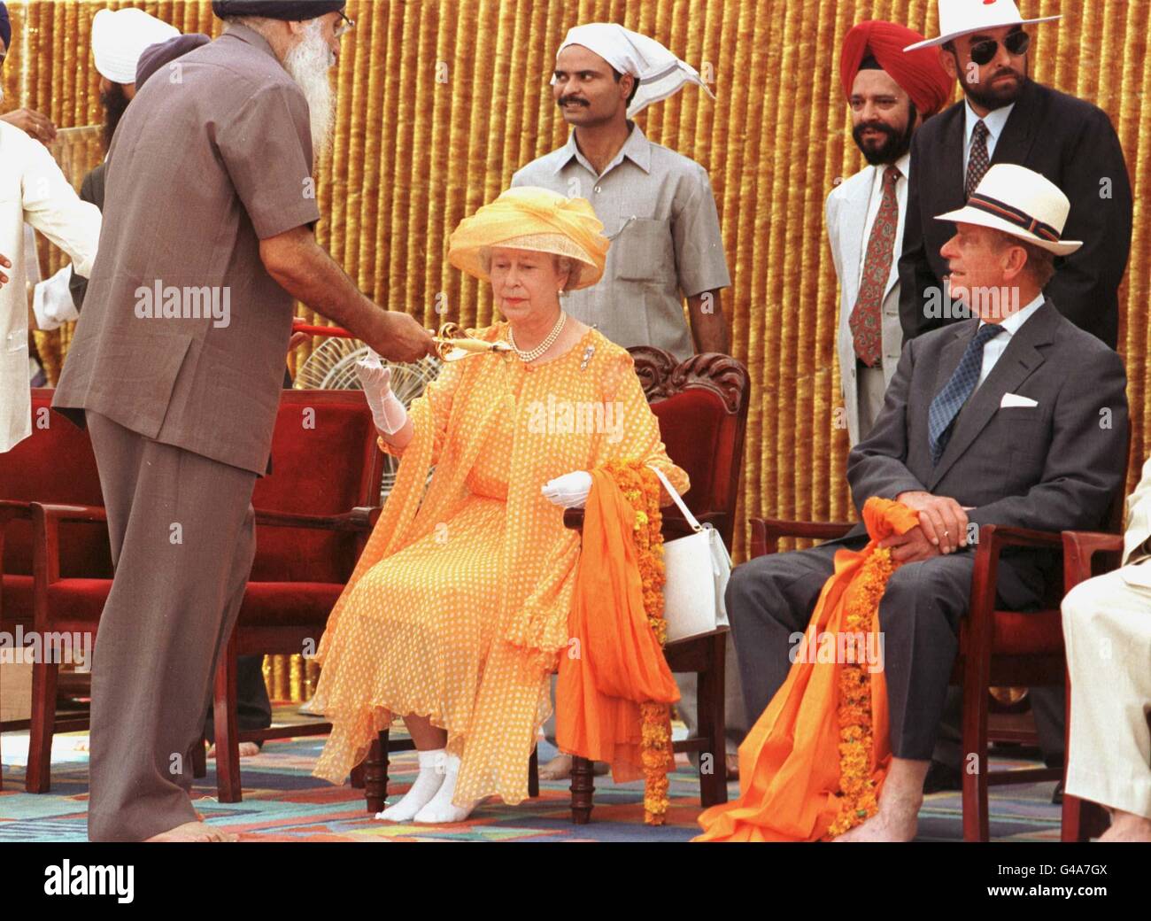 QUEEN INDIA 10 Stock Photo - Alamy