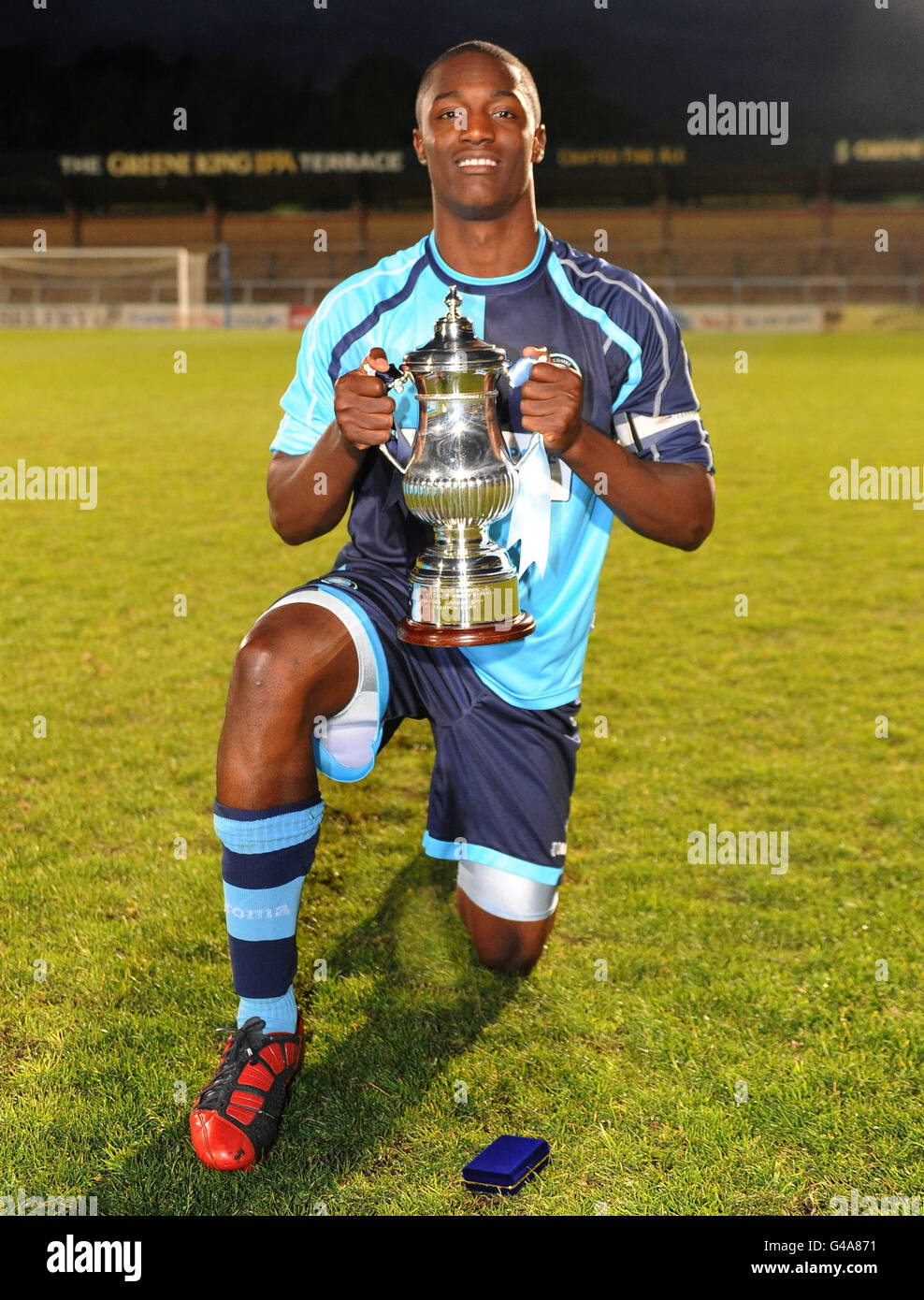 Football youth cup datacoapplies hi-res stock photography and images ...