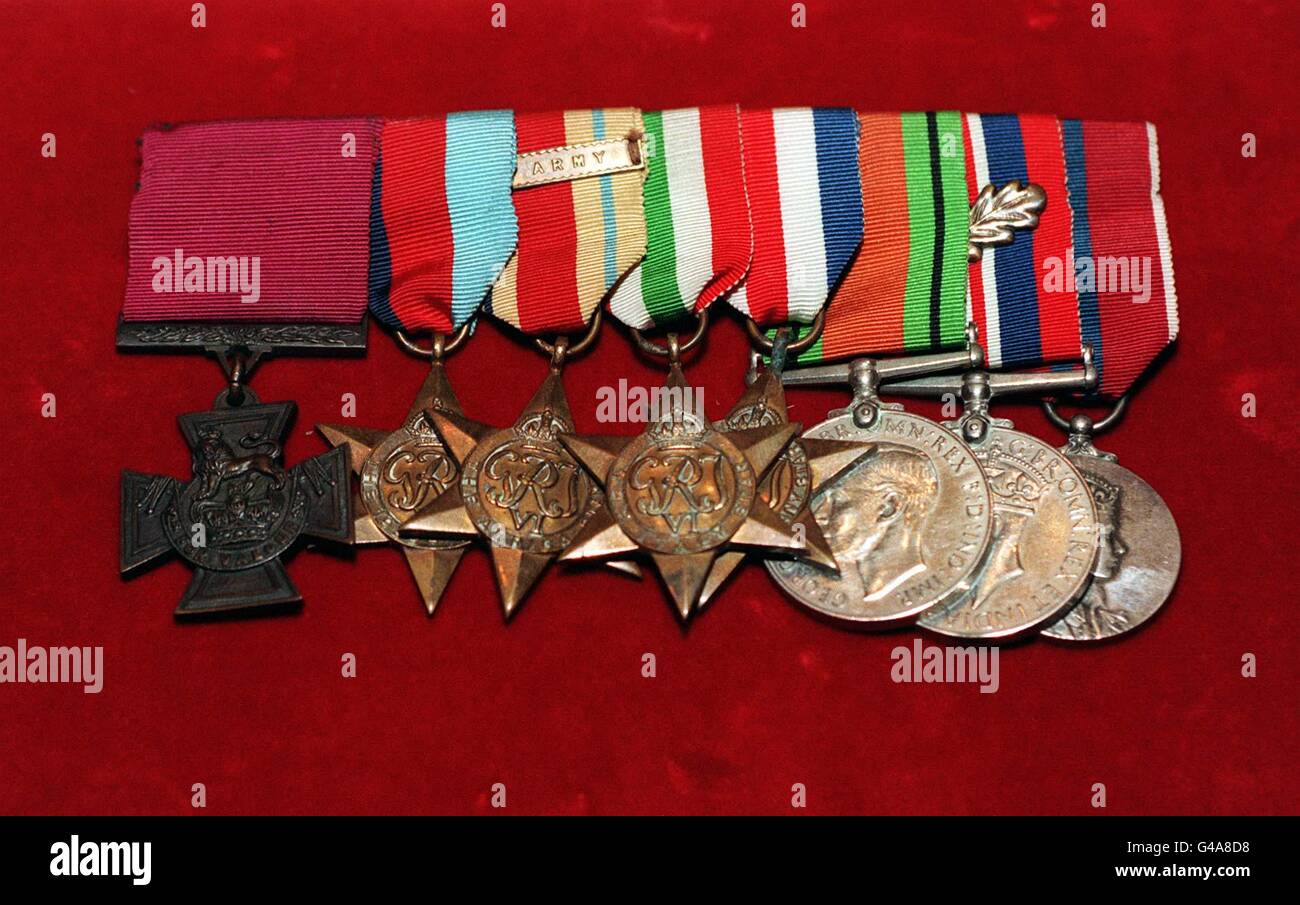 Medals (including a Victoria Cross, left) won by Company Sergeant Major ...