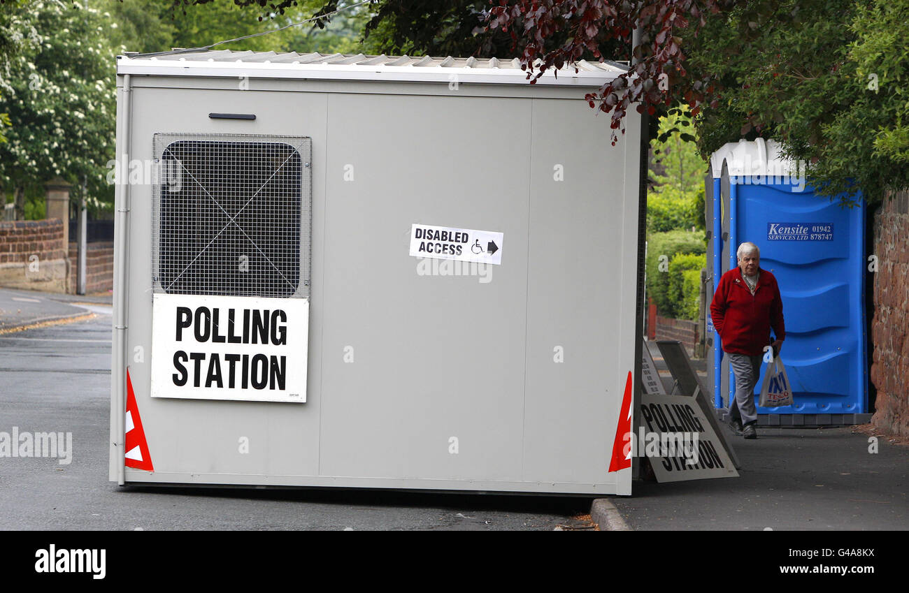 A is used as a polling station in Aigburth, Liverpool Stock Photo - Alamy