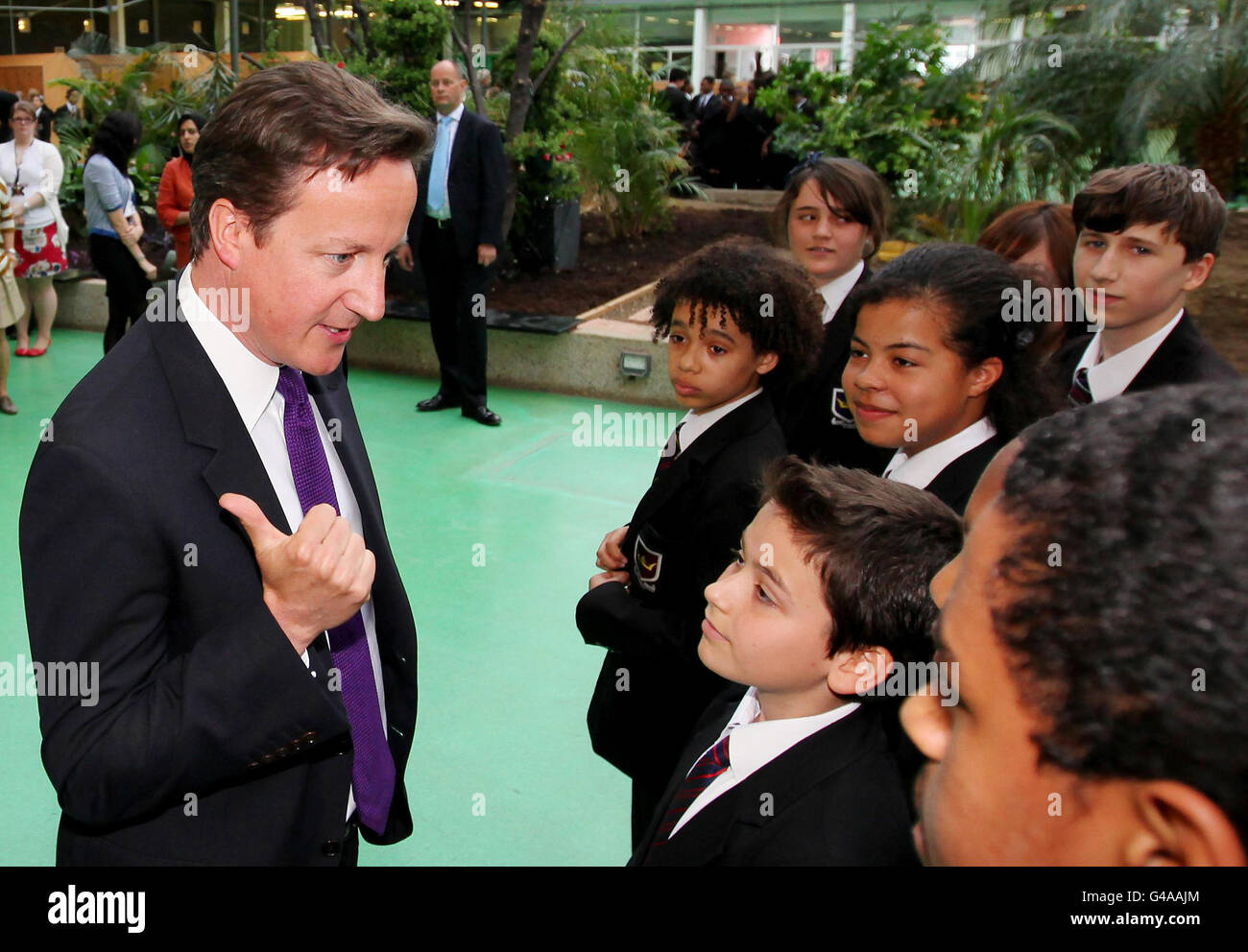 David Cameron visits Kingsdale Foundation School Stock Photo - Alamy