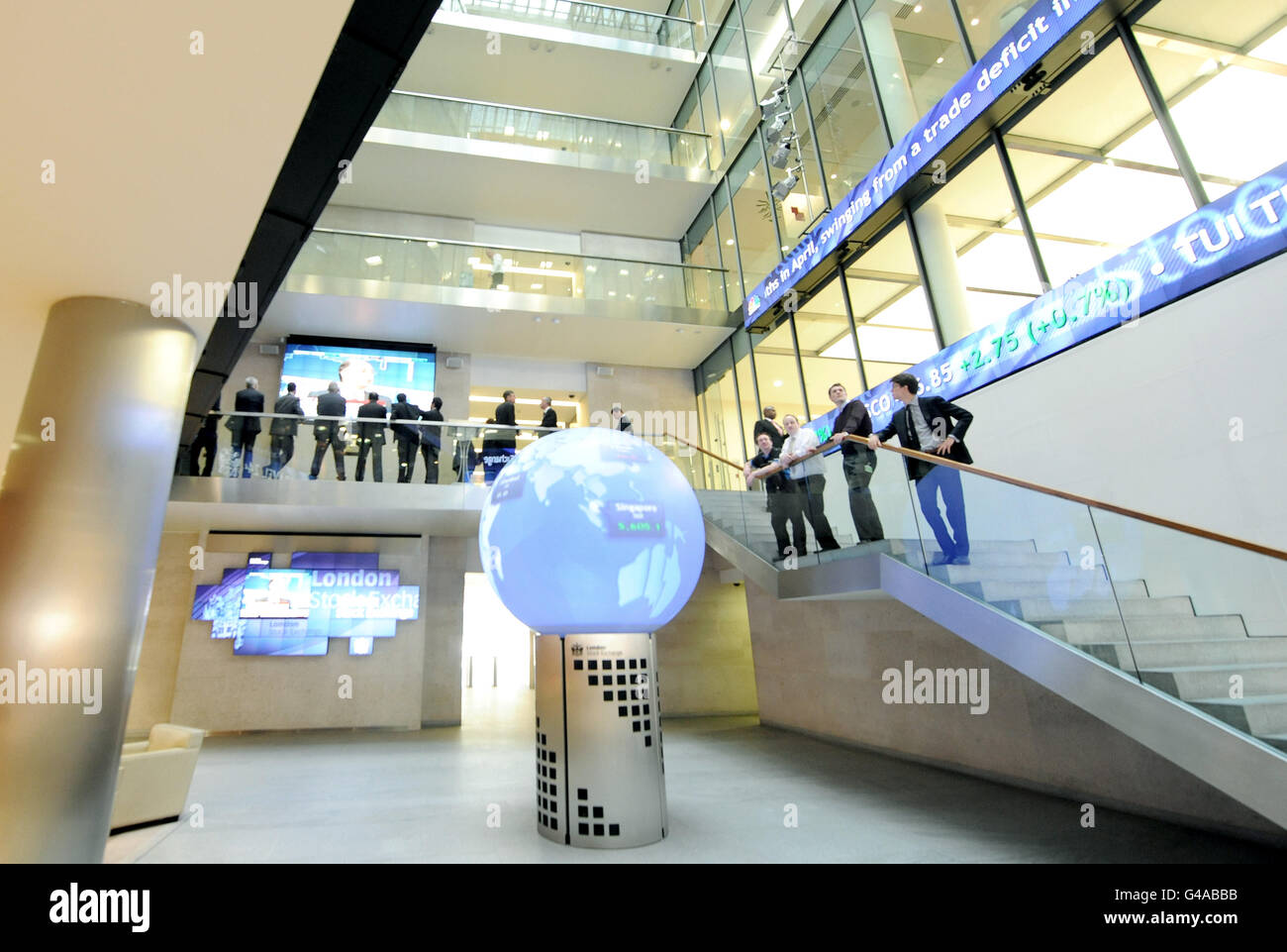London stock exchange building hi-res stock photography and images - Alamy