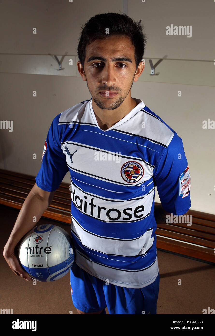 Soccer - Reading Play Off Feature - Madejski Stadium Stock Photo - Alamy