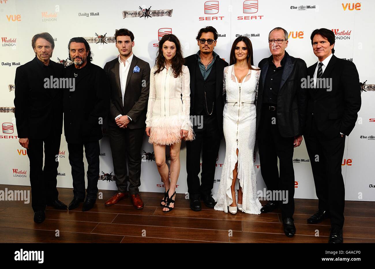 Astrid Berges Frisbey Und Sam Claflin Haben Geheiratet
