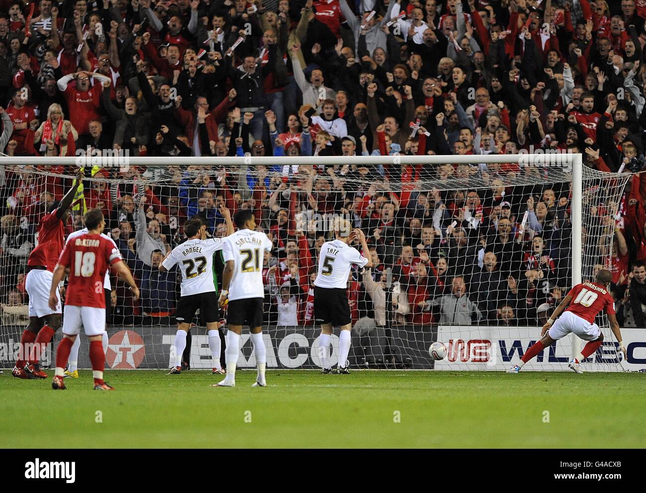 Football offside full length hi-res stock photography and images - Alamy