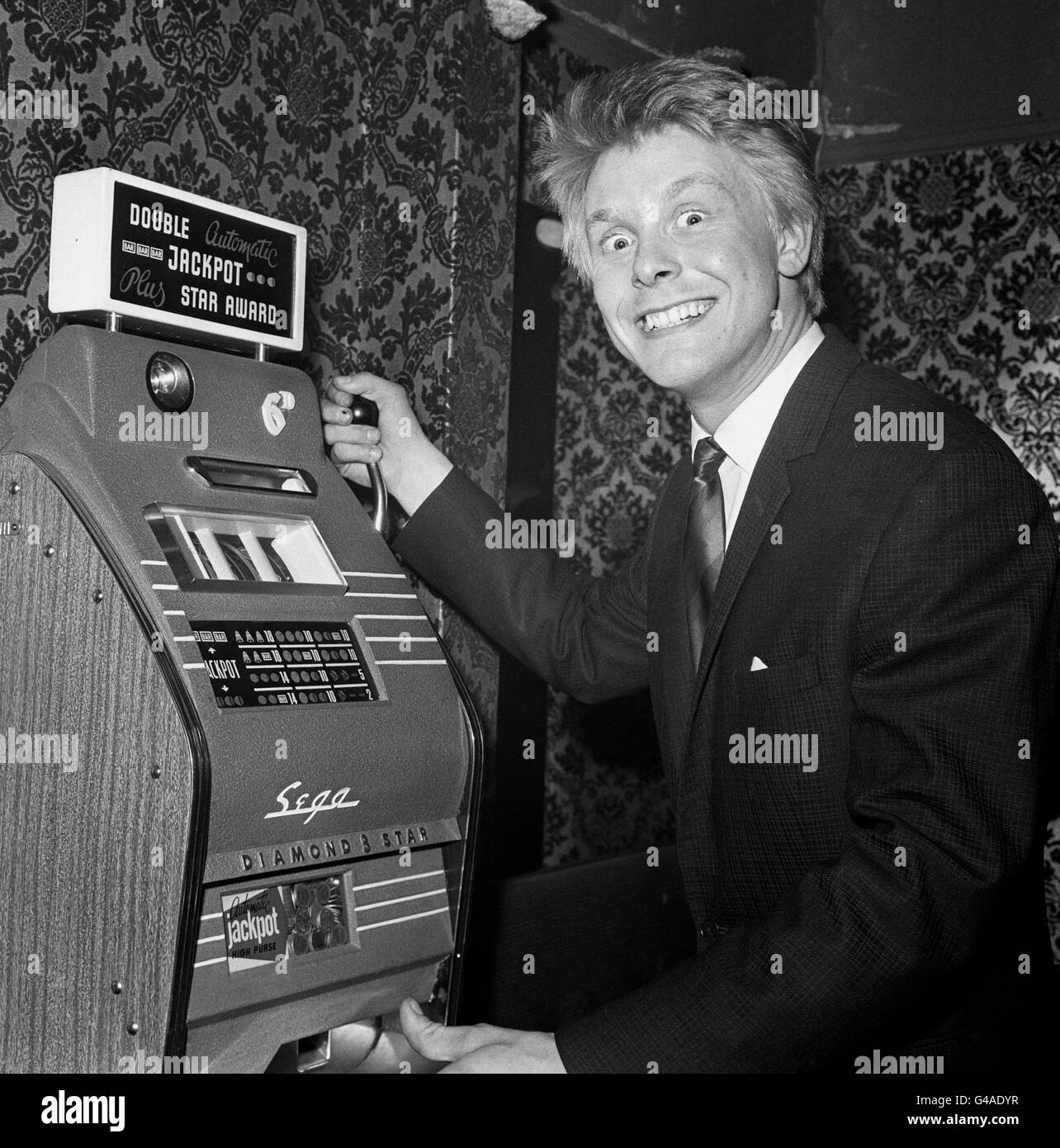 60s sixties 1964 music hi-res stock photography and images - Alamy