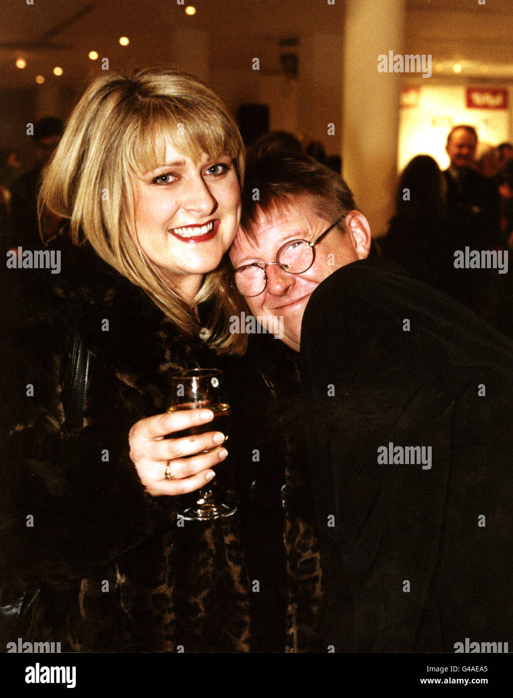 PA NEWS PHOTO 29/01/98 ITV SOAP "CORONATION STREET" CURLY WATTS ACTOR ...