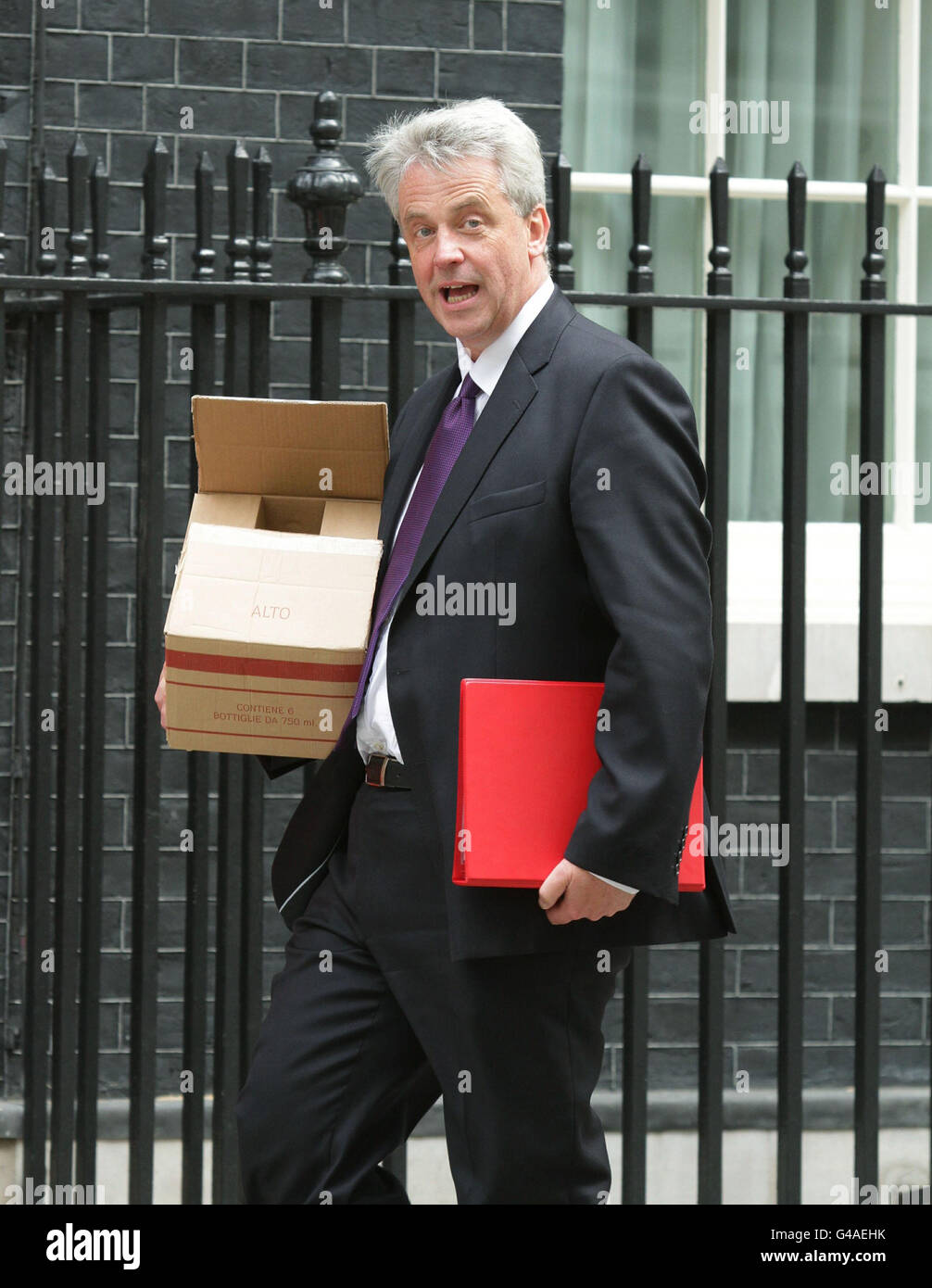 Health Secretary Andrew Lansley arrives for a Cabinet meeting at No 10 ...