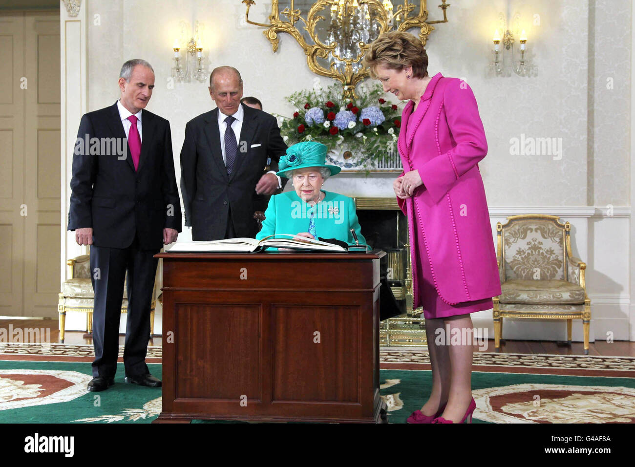 Royalty - Queen Elizabeth II State Visit to Ireland Stock Photo - Alamy