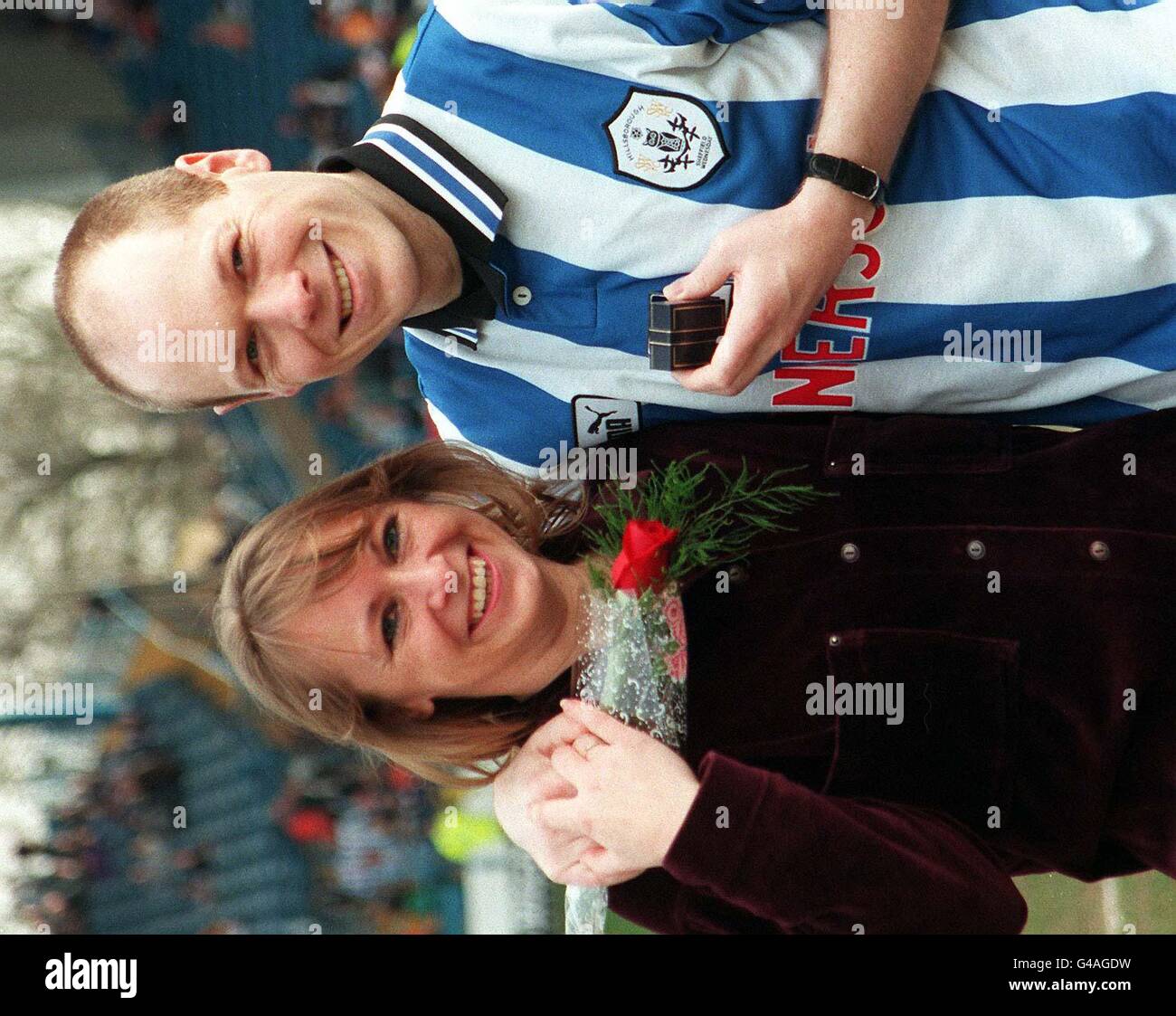 Craig Marriott with his girlfriend Lynda Daley after he proposed to her ...