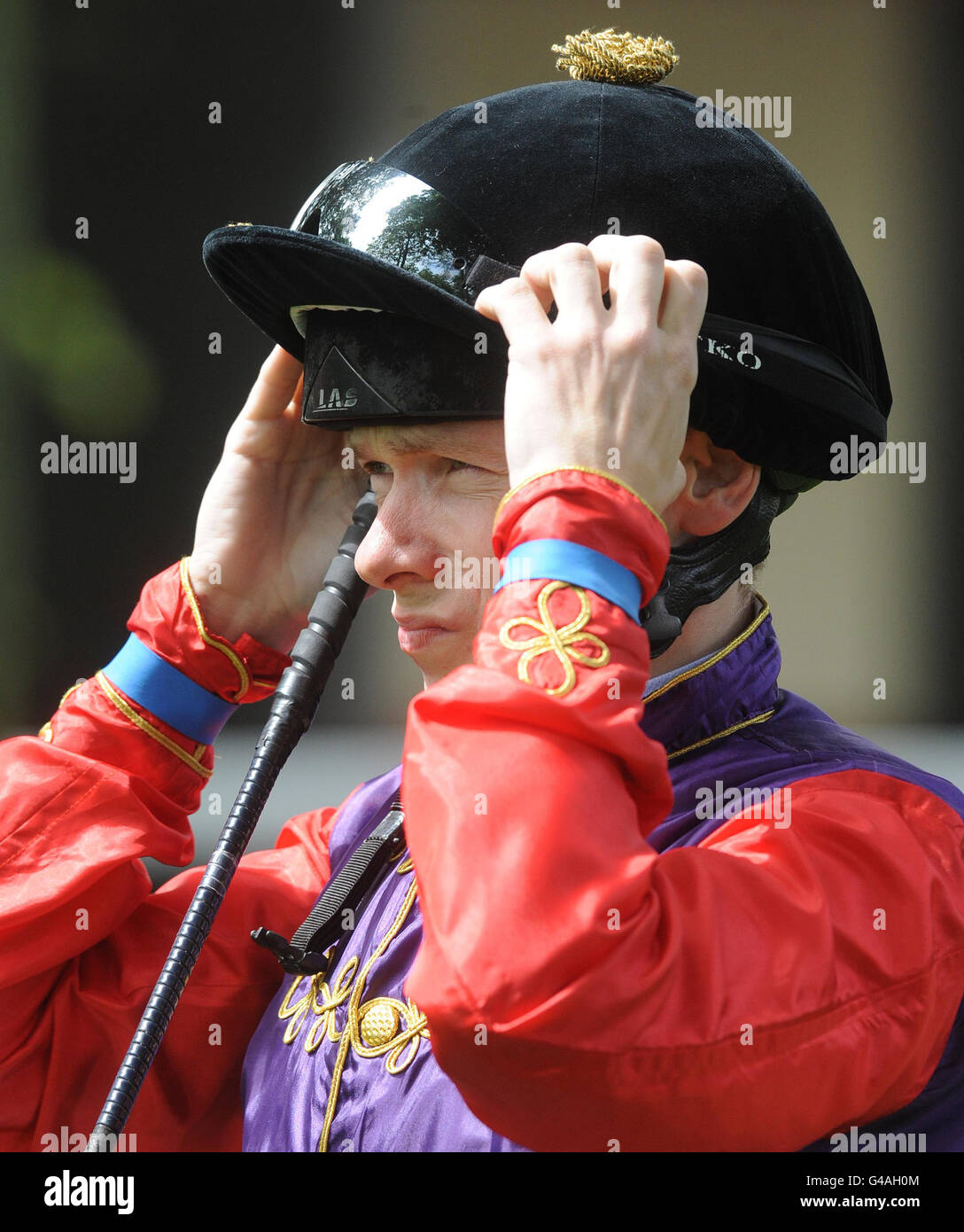 Queens racing colours hi-res stock photography and images - Alamy