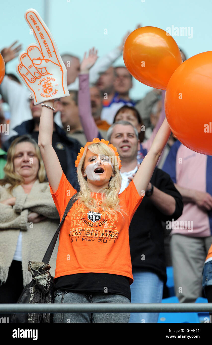 Luton football fan hi-res stock photography and images - Alamy