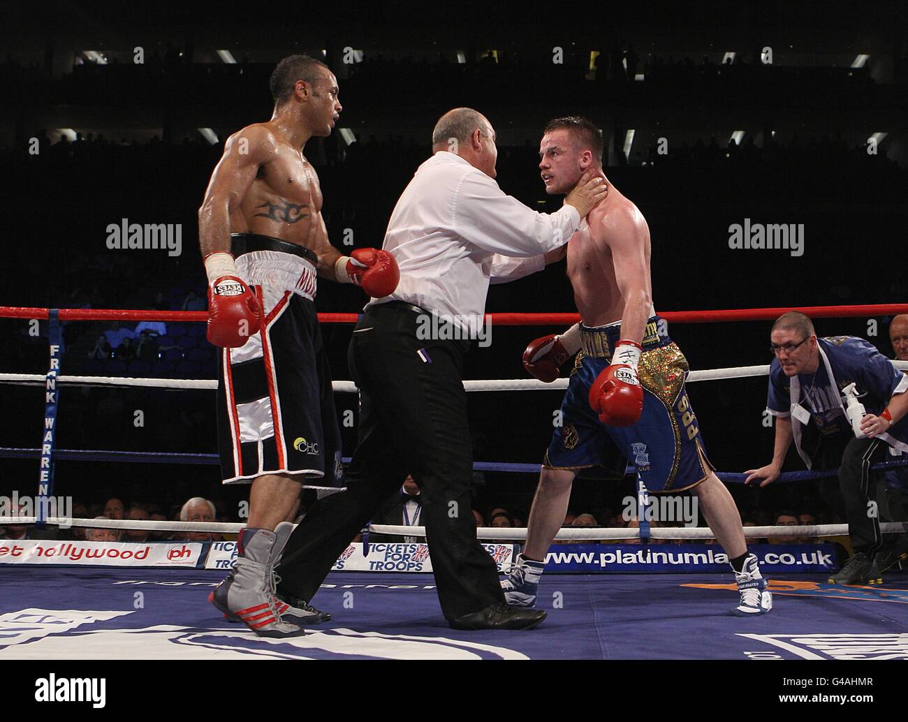Boxing - This Is It - The O2 Stock Photo - Alamy