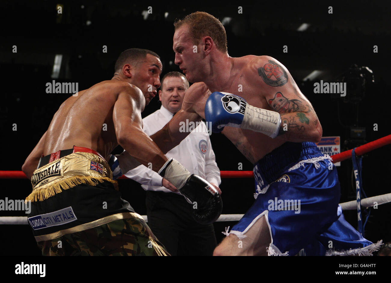 Boxing - This Is It - The O2 Stock Photo - Alamy