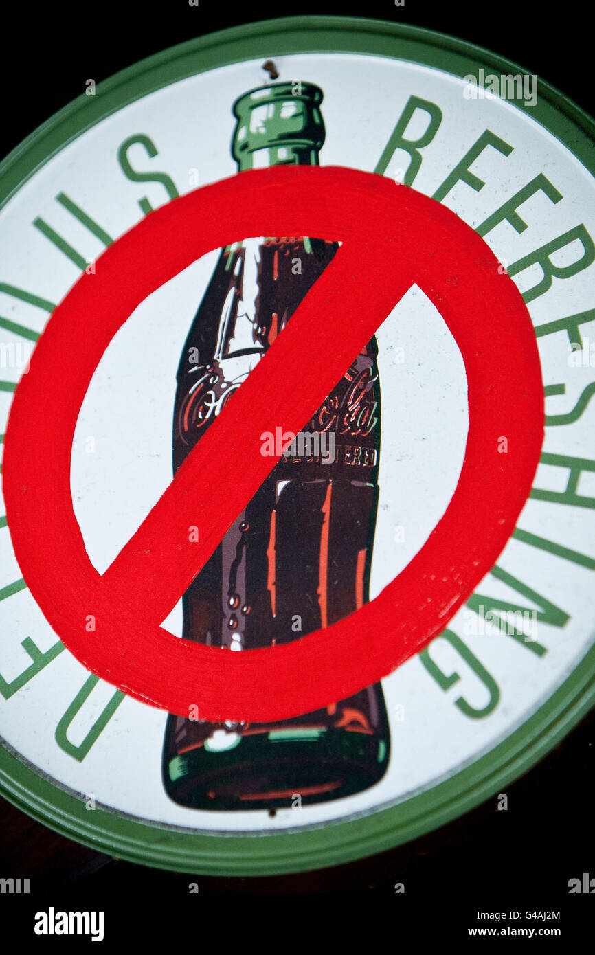 New coke cola hi-res stock photography and images - Alamy