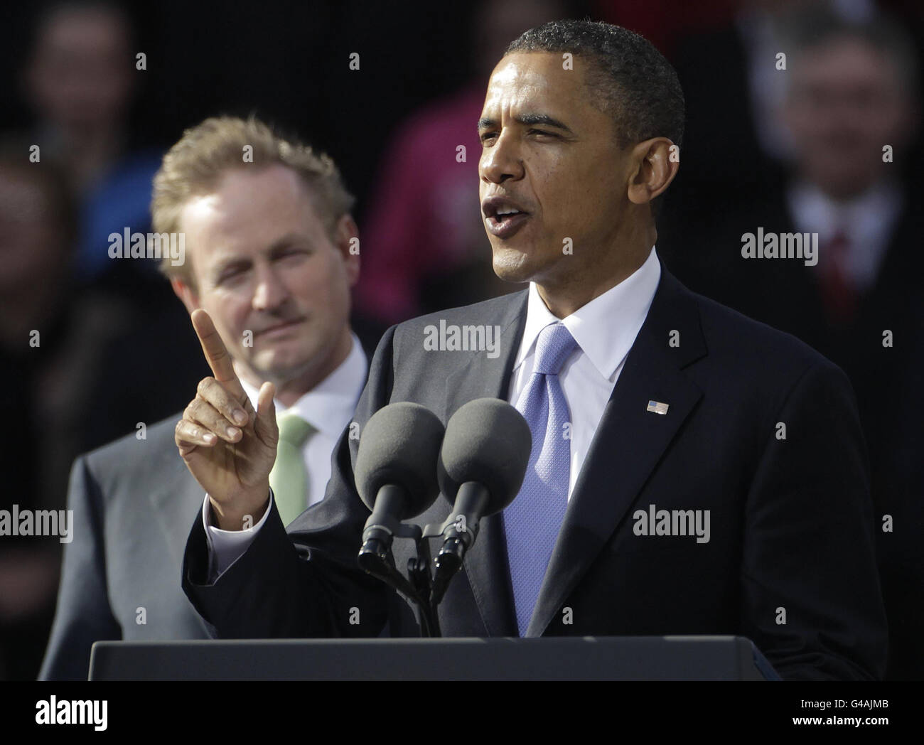 Irish president speaking to crowd hi-res stock photography and images ...