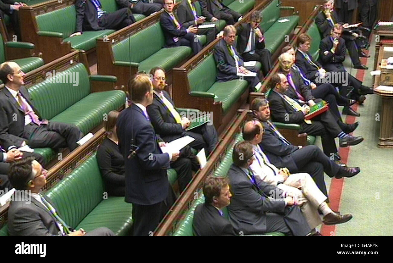 Liberal Democrat MP David Laws apologises to the House of Commons ...