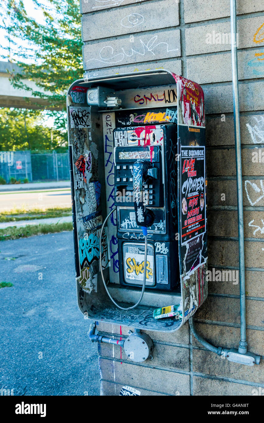 Wrecked telephone box hi-res stock photography and images - Alamy