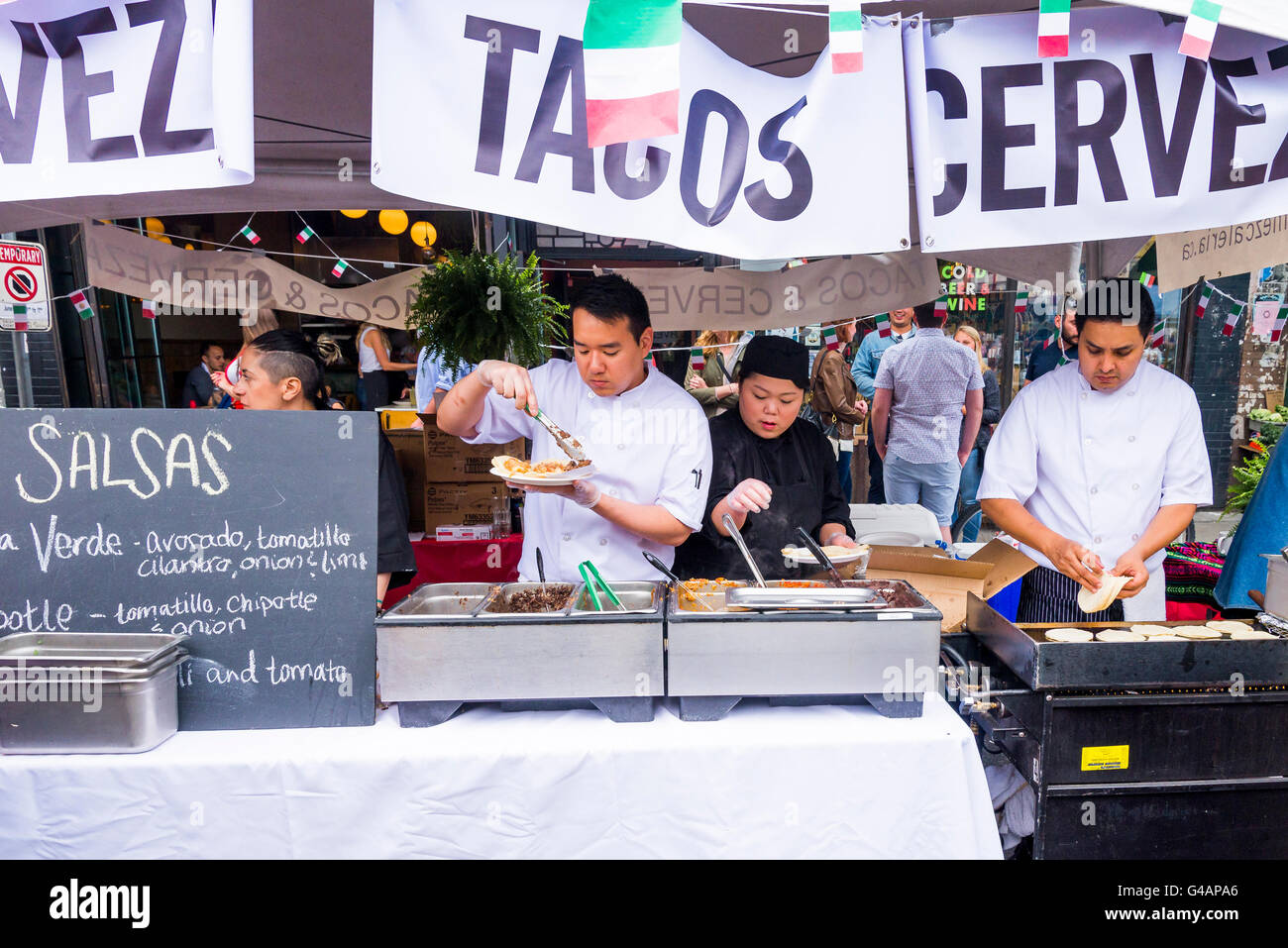 Taco stand hi-res stock photography and images - Alamy