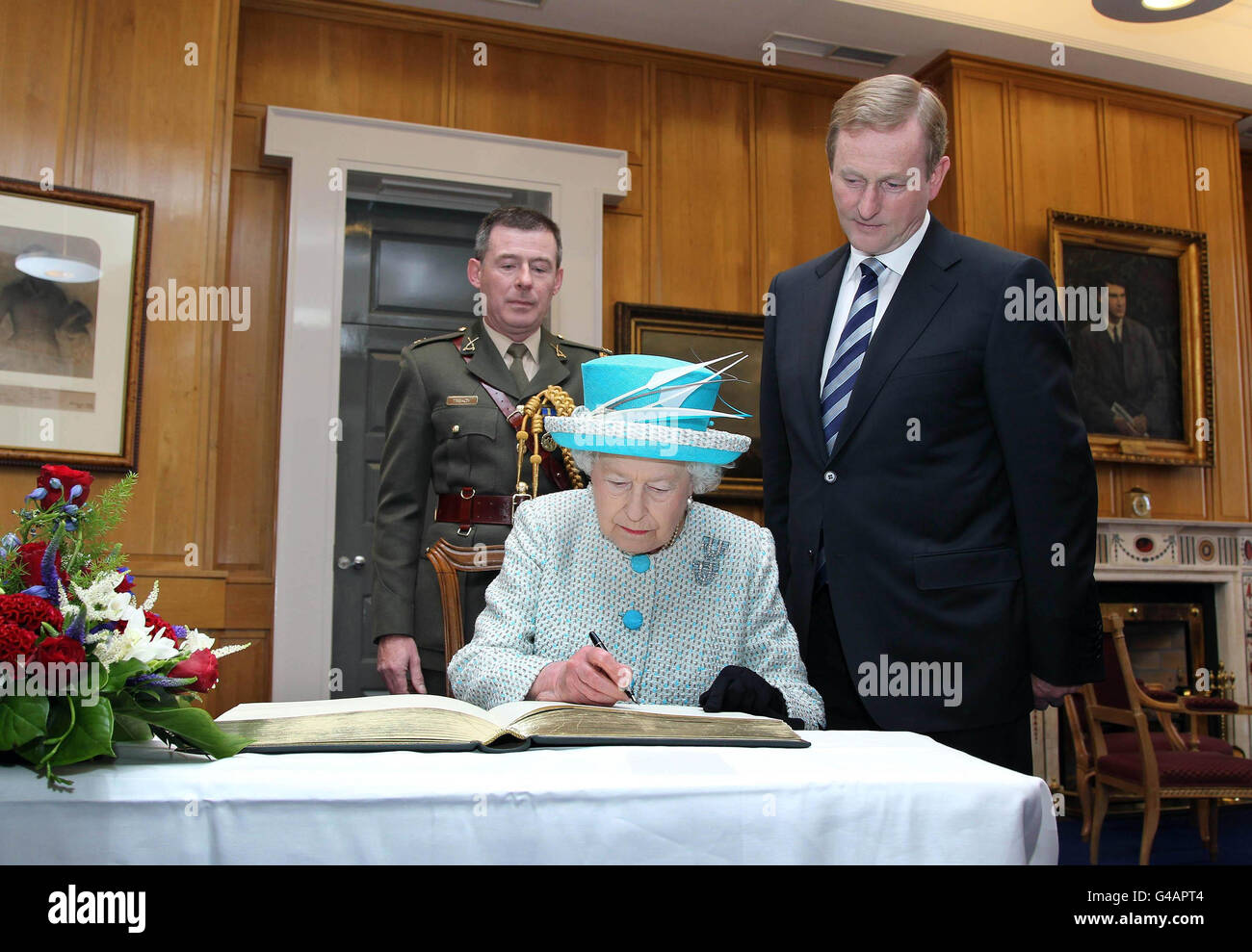 Royalty - Queen Elizabeth II State Visit to Ireland Stock Photo - Alamy