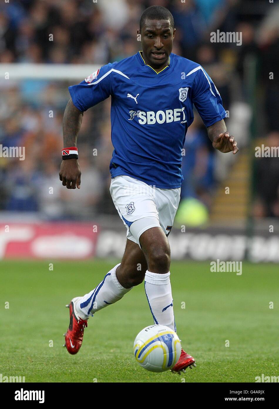 Jlloyd samuel cardiff hi-res stock photography and images - Alamy