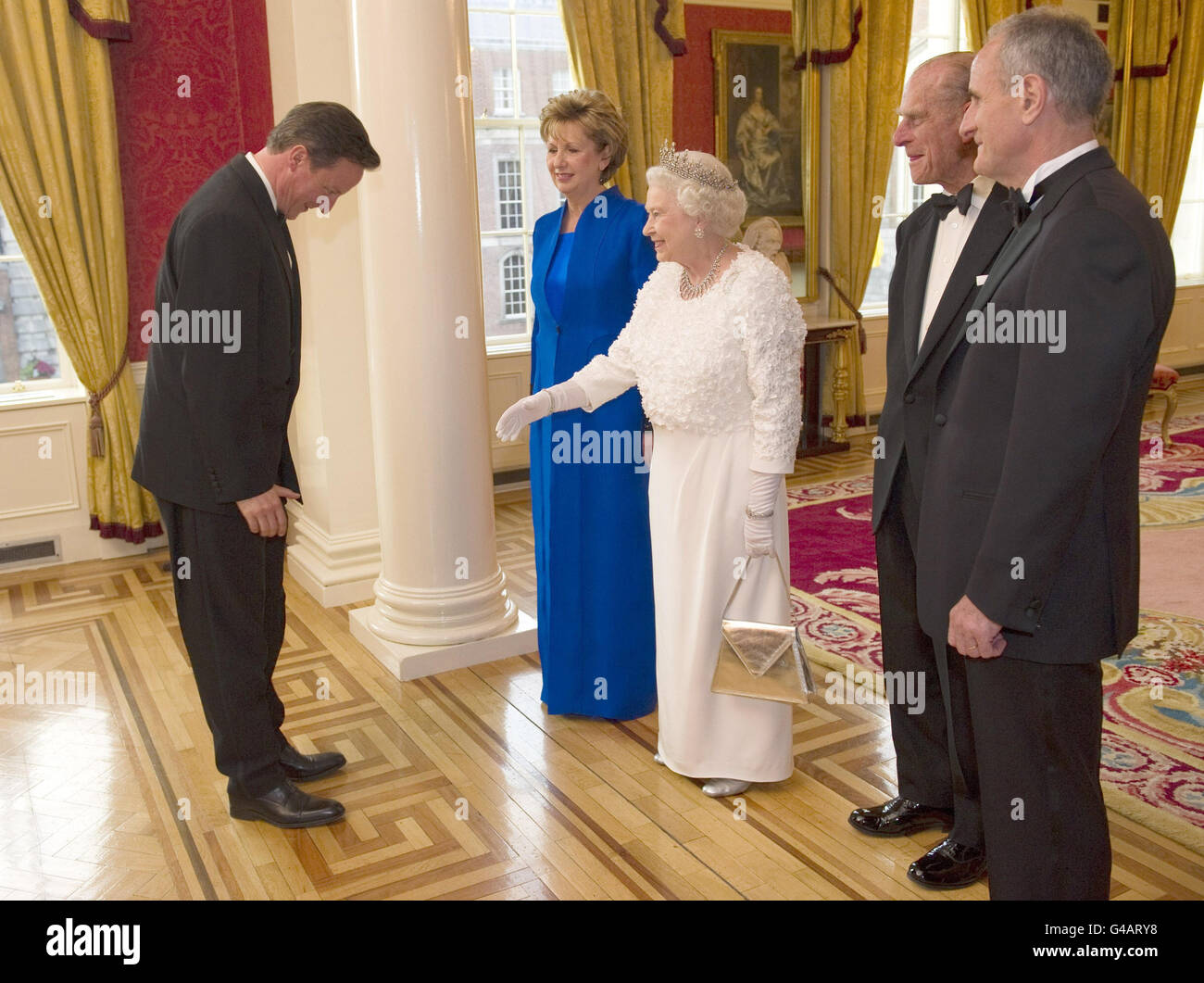 Queen Elizabeth Ii Evening Dress High Resolution Stock Photography and ...