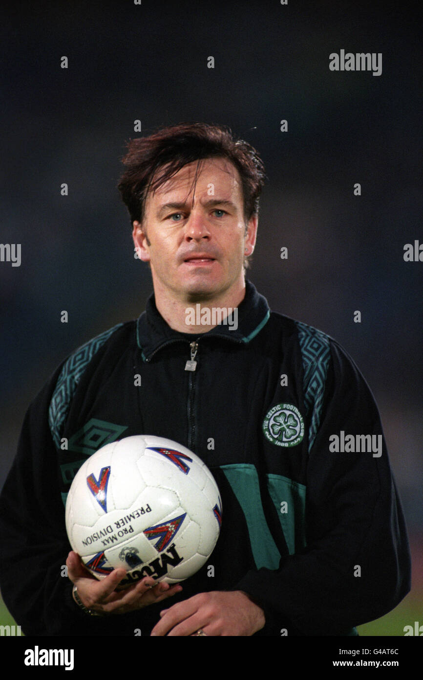 Charlie nicholas celtic hi-res stock photography and images - Alamy