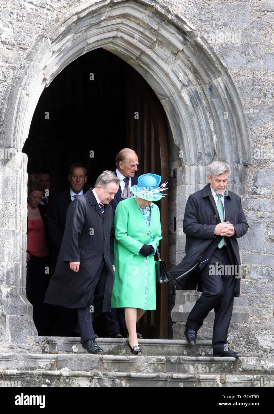 Queen elizabeth ii tours of the rock of cashel hi-res stock photography ...