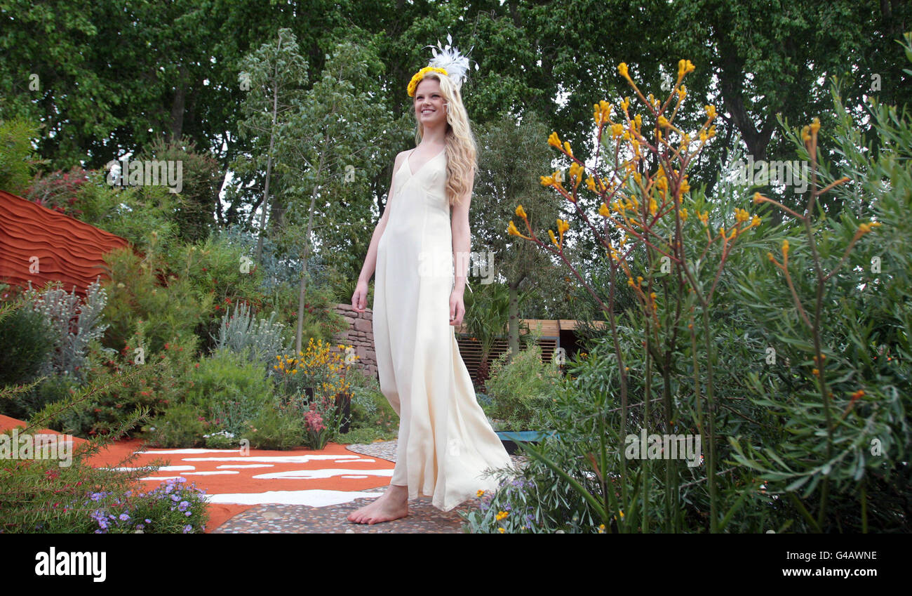 Consumer chelsea full length walking mangpa hi-res stock photography ...