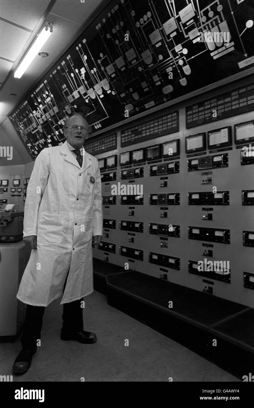 Accidents and Disasters - Windscale Inquiry - Windscale Nuclear Plant ...