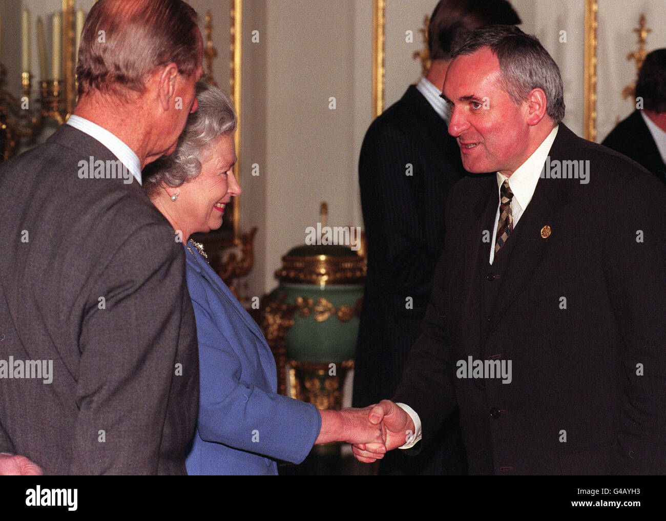 Royalty - Bertie Ahern Visit Stock Photo - Alamy