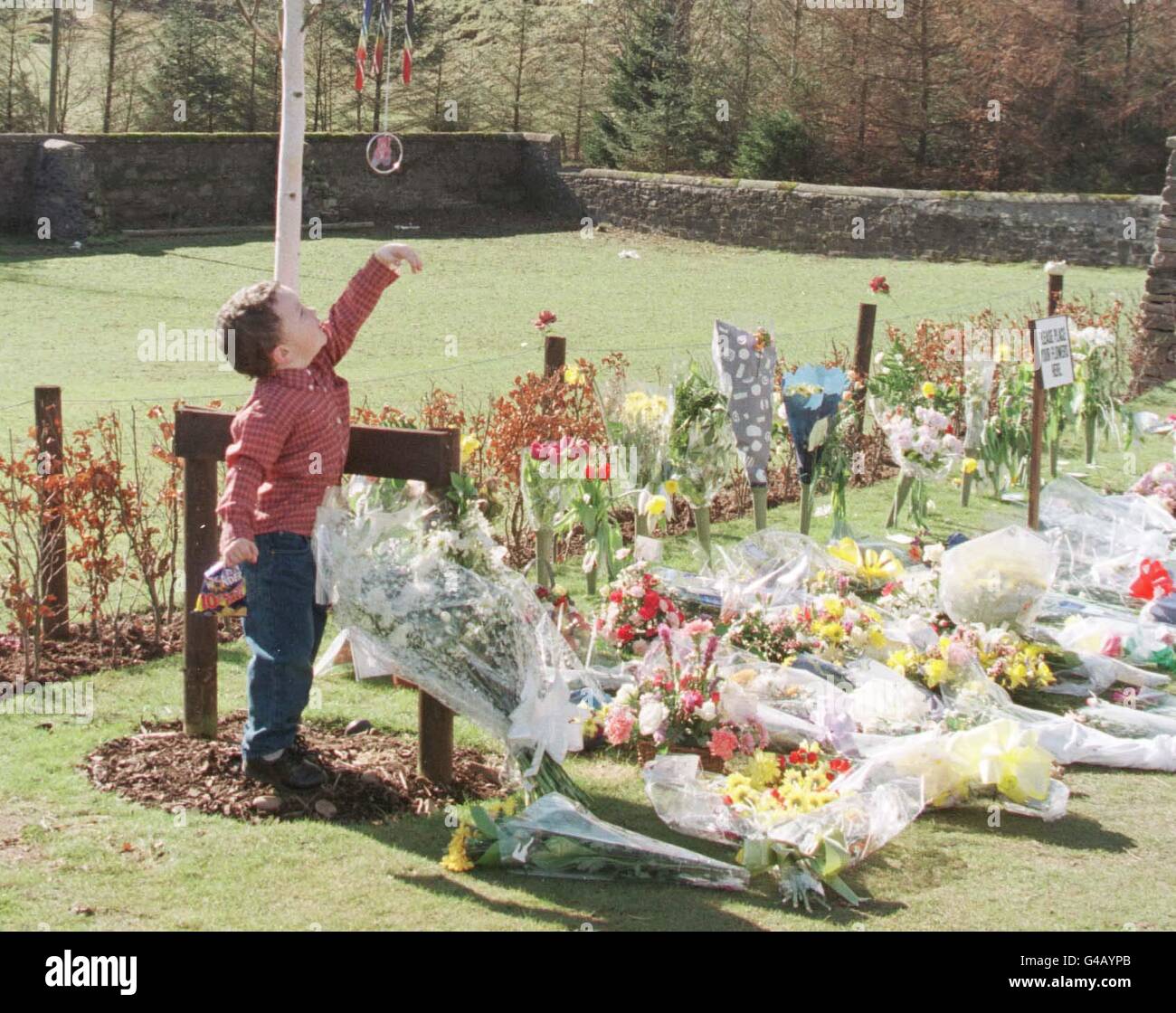 Dunblane Memorial Stock Photos & Dunblane Memorial Stock Images - Alamy