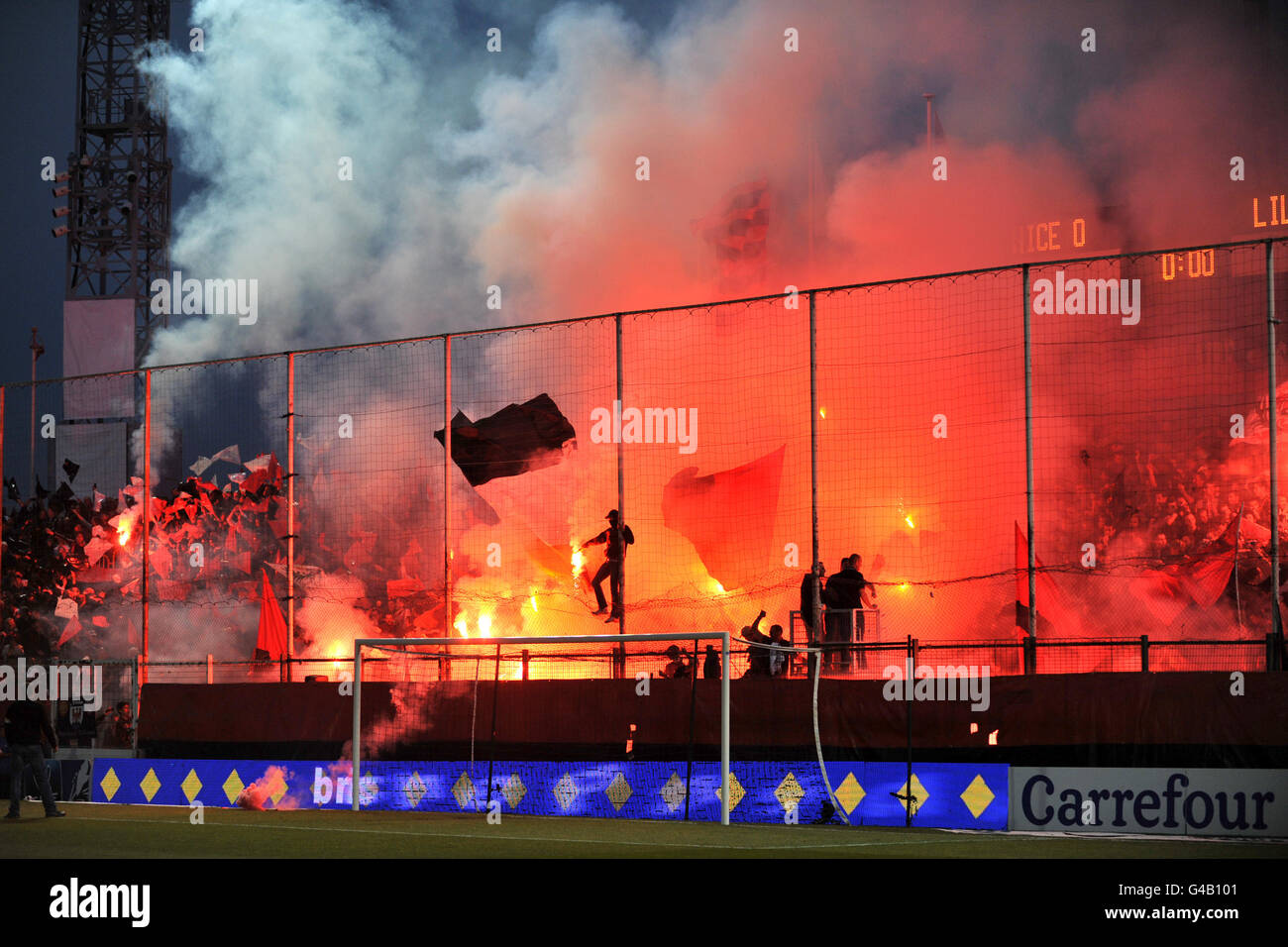 Soccer - French Cup 2011 - Semi Final - Nice v Lille - Municipal Du Ray ...