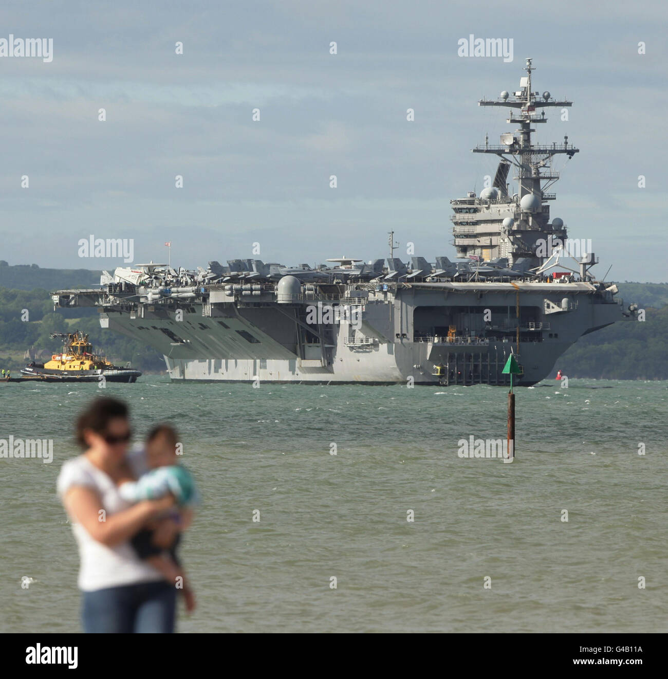USS George H.W. Bush Stock Photo - Alamy