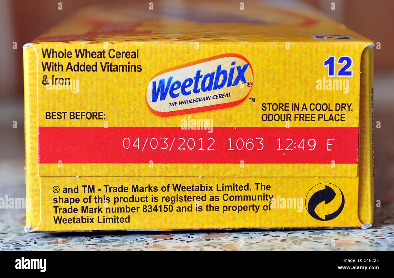 Detail on front box wheetabix breakfast cereal hi-res stock photography ...