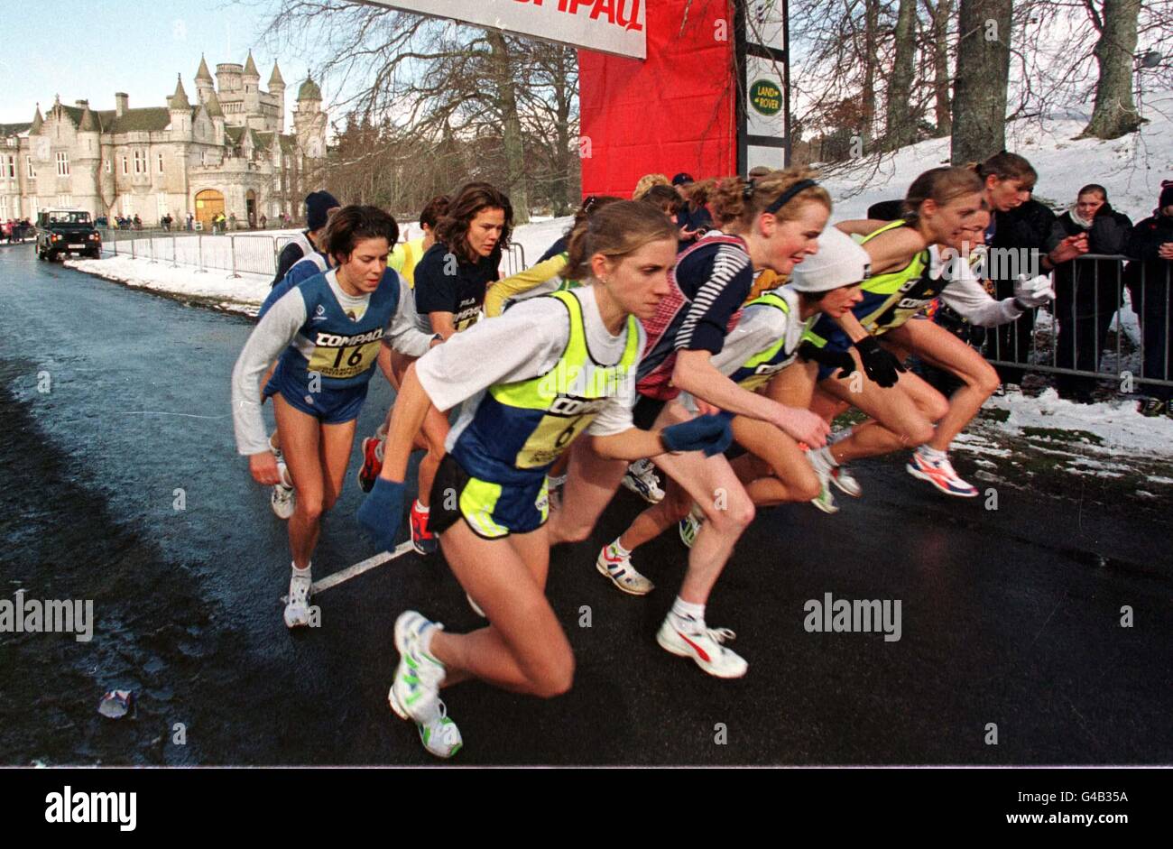 Athletics Balmoral race start Stock Photo - Alamy