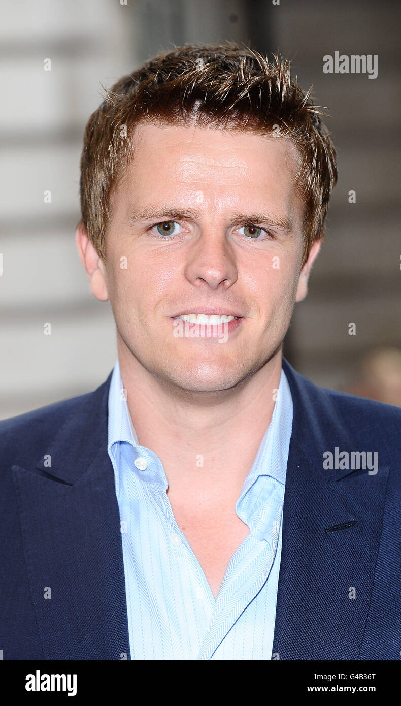 Jake humphrey arrives at the premiere of senna hi-res stock photography ...