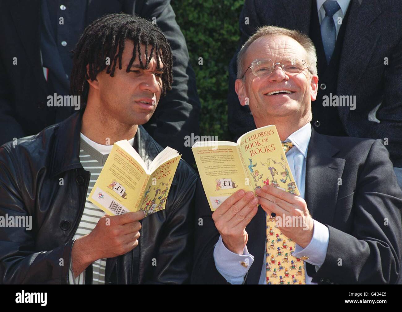 Authors l r ruud gullit former chelsea manager and lord archer hi-res ...