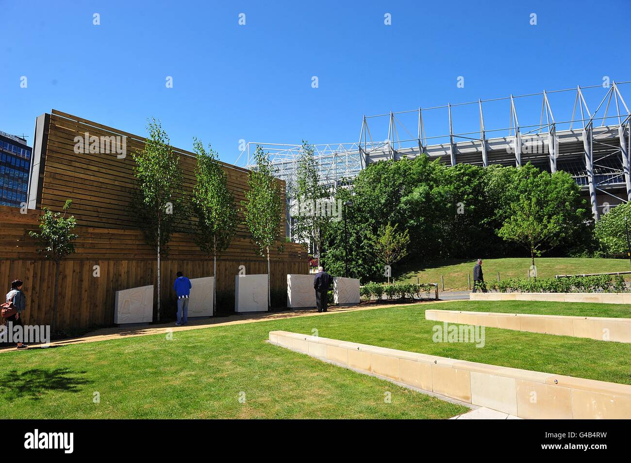 Sir Bobby Robson Memorial High Resolution Stock Photography and Images ...