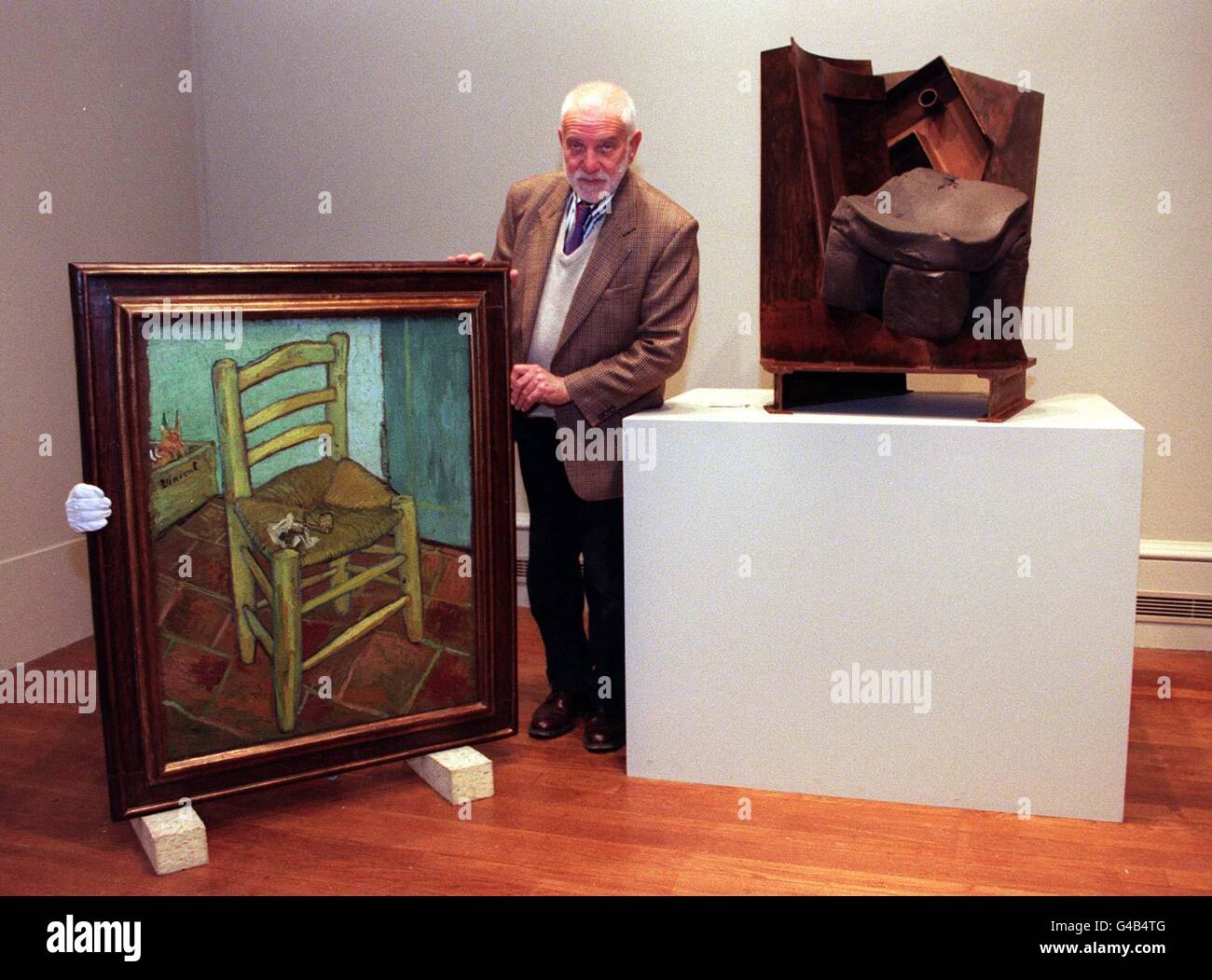 Van goghs chair hi-res stock photography and images - Alamy