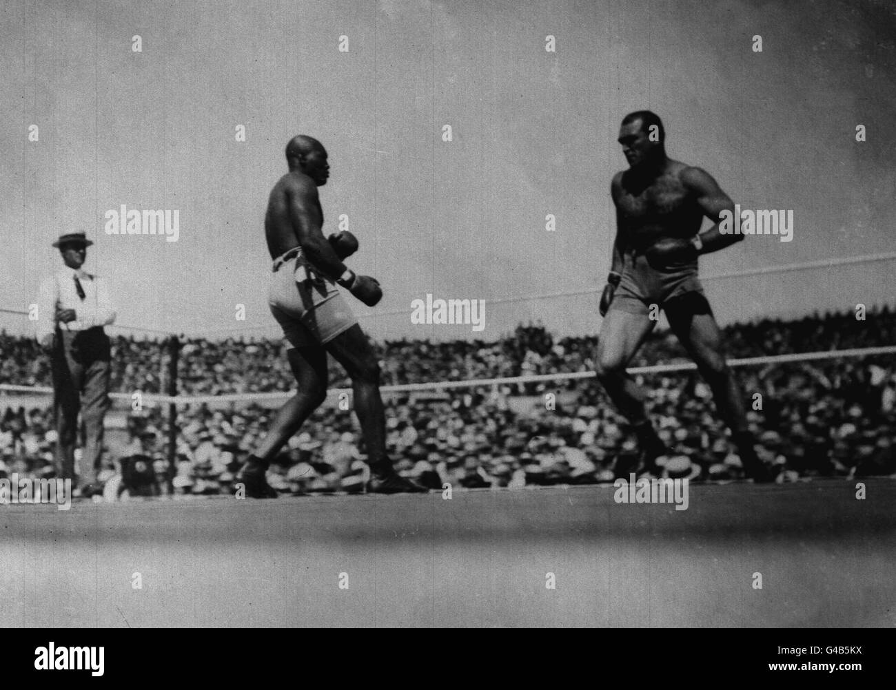 Nevada jack johnson won the fight after 15 rounds hi-res stock ...