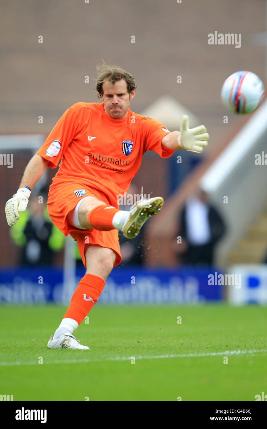 Gillingham Goalkeeper Alan Julian High Resolution Stock Photography and ...