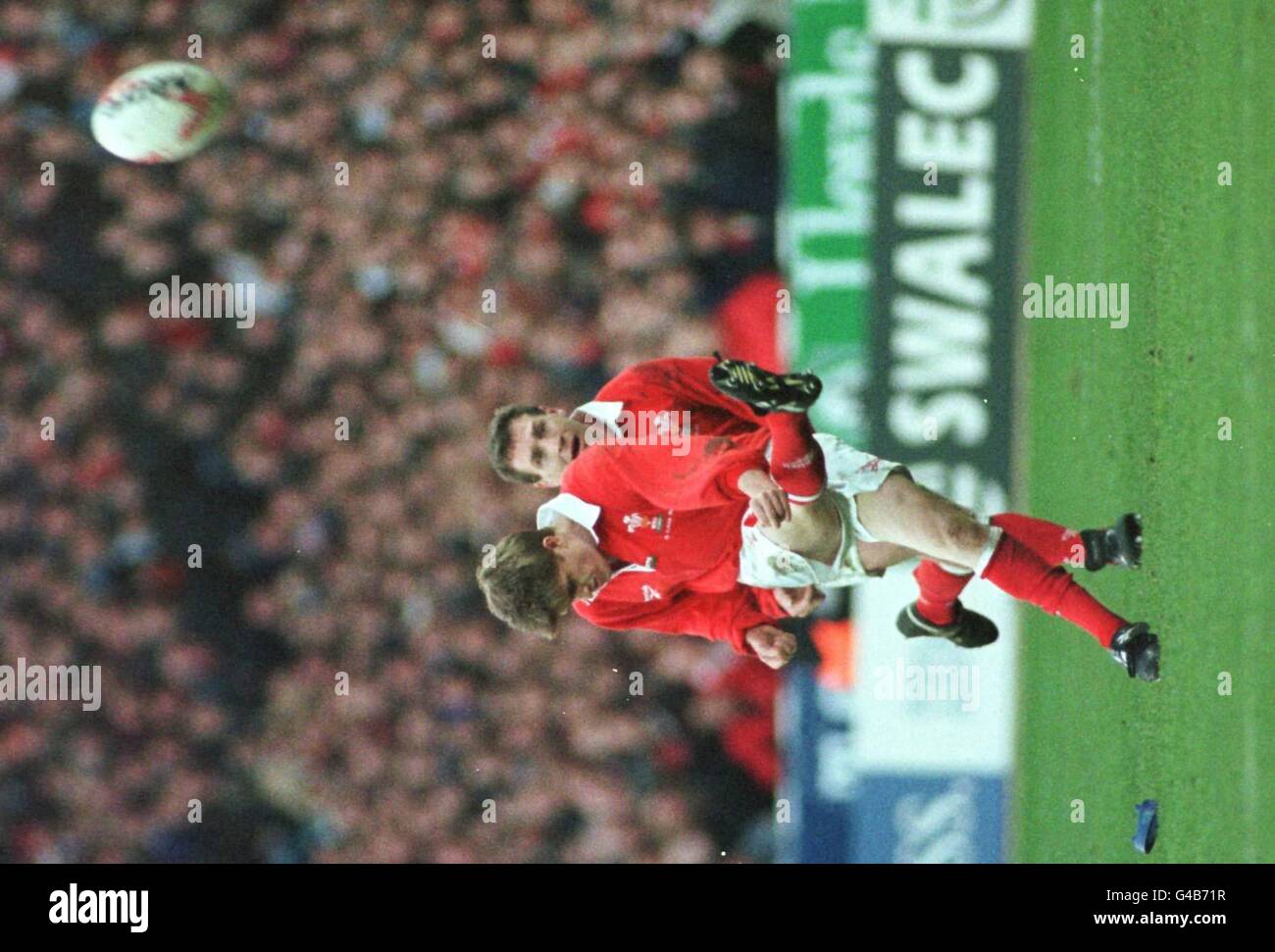 Welsh kicker Arwell Thomas put the game beyond Scotlands grasp by ...