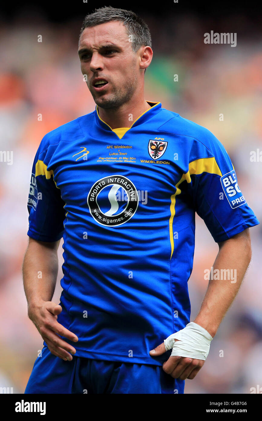 Luton town v afc wimbledon hi-res stock photography and images - Alamy