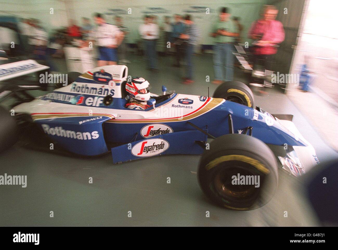 Nigel mansell leaves the pits hi-res stock photography and images - Alamy
