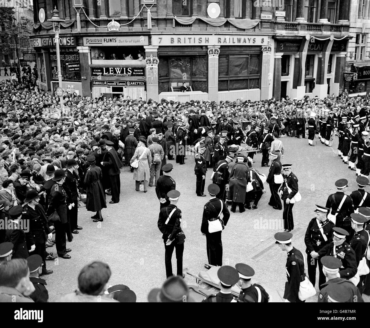Royalty - Coronation of Queen Elizabeth II - London Stock Photo - Alamy