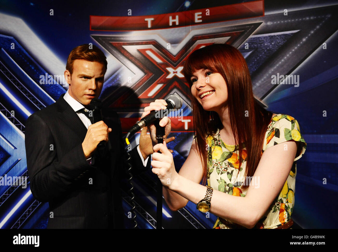 Gary barlow waxwork figure hi-res stock photography and images - Alamy